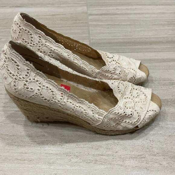 White Mountain | Shoes | Cream Wedge Open Toe Shoes | Poshmark